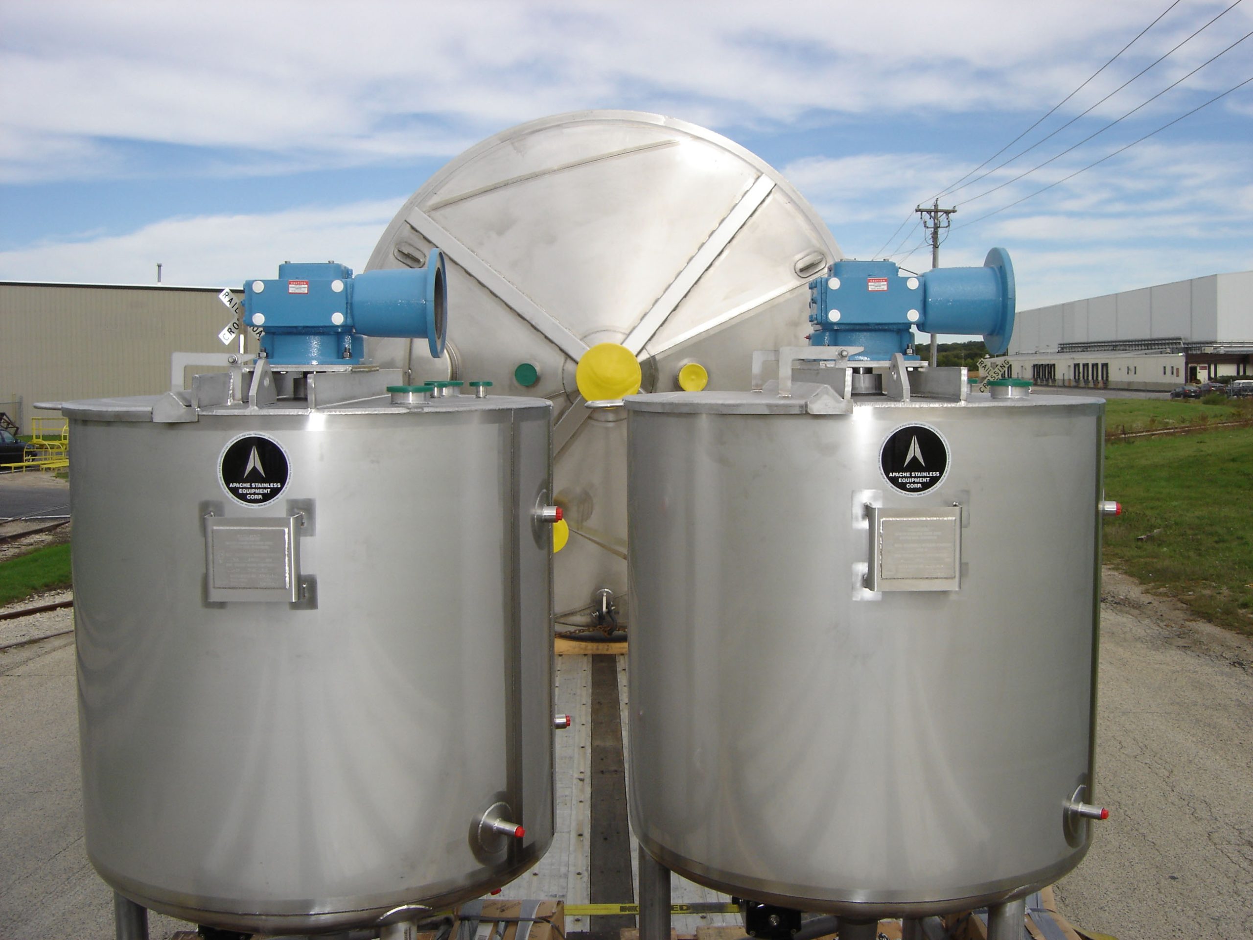 Large Tanks - Apache Stainless